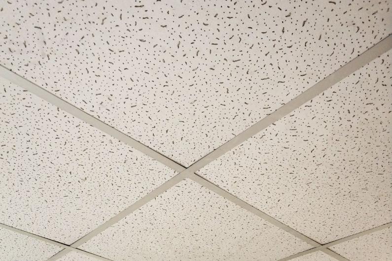 Armstrong plafoni - Cena od 6€ po m2